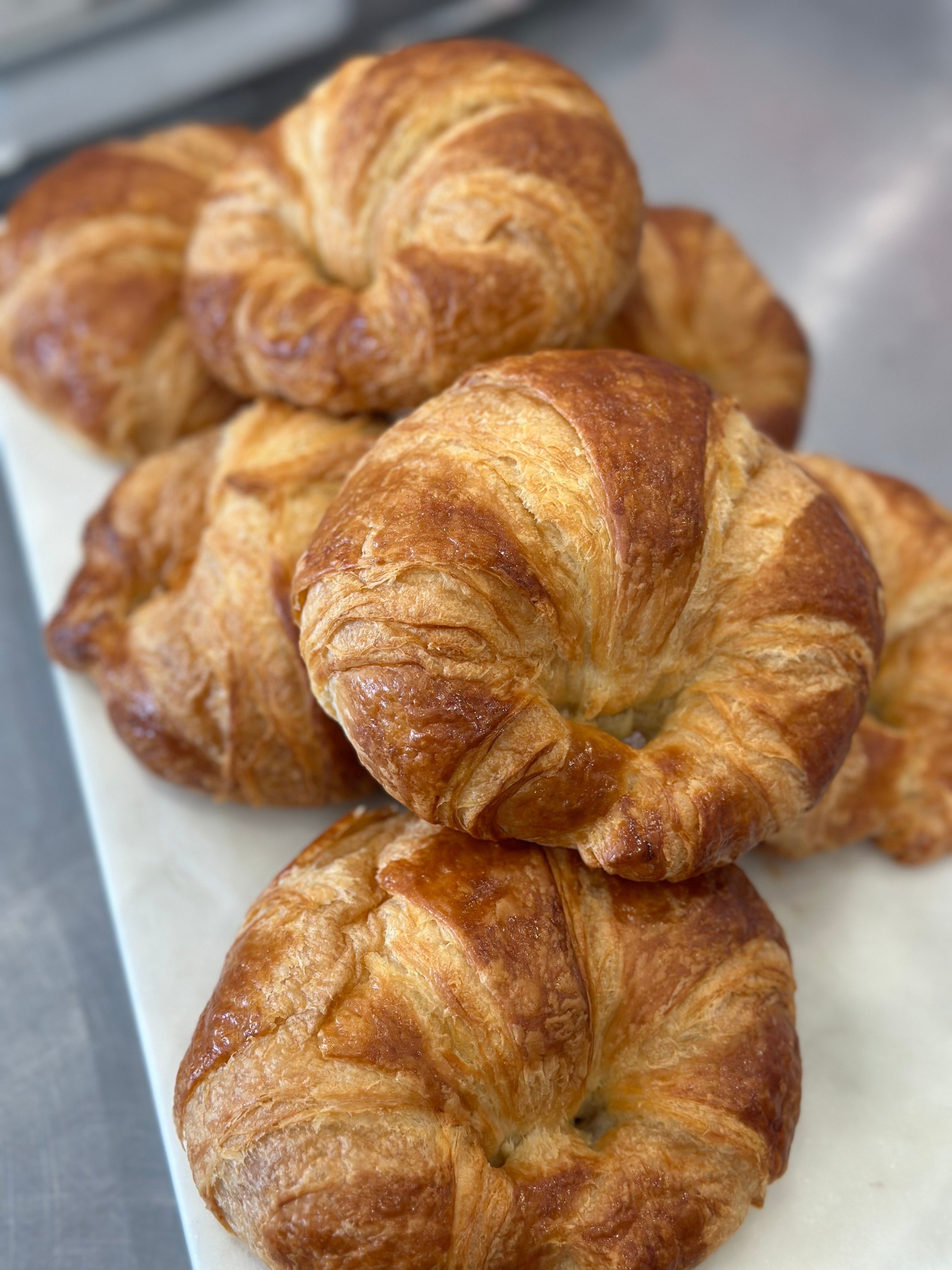 Wholesale: 1 dozen Butter Croissants | Sara's Sweets